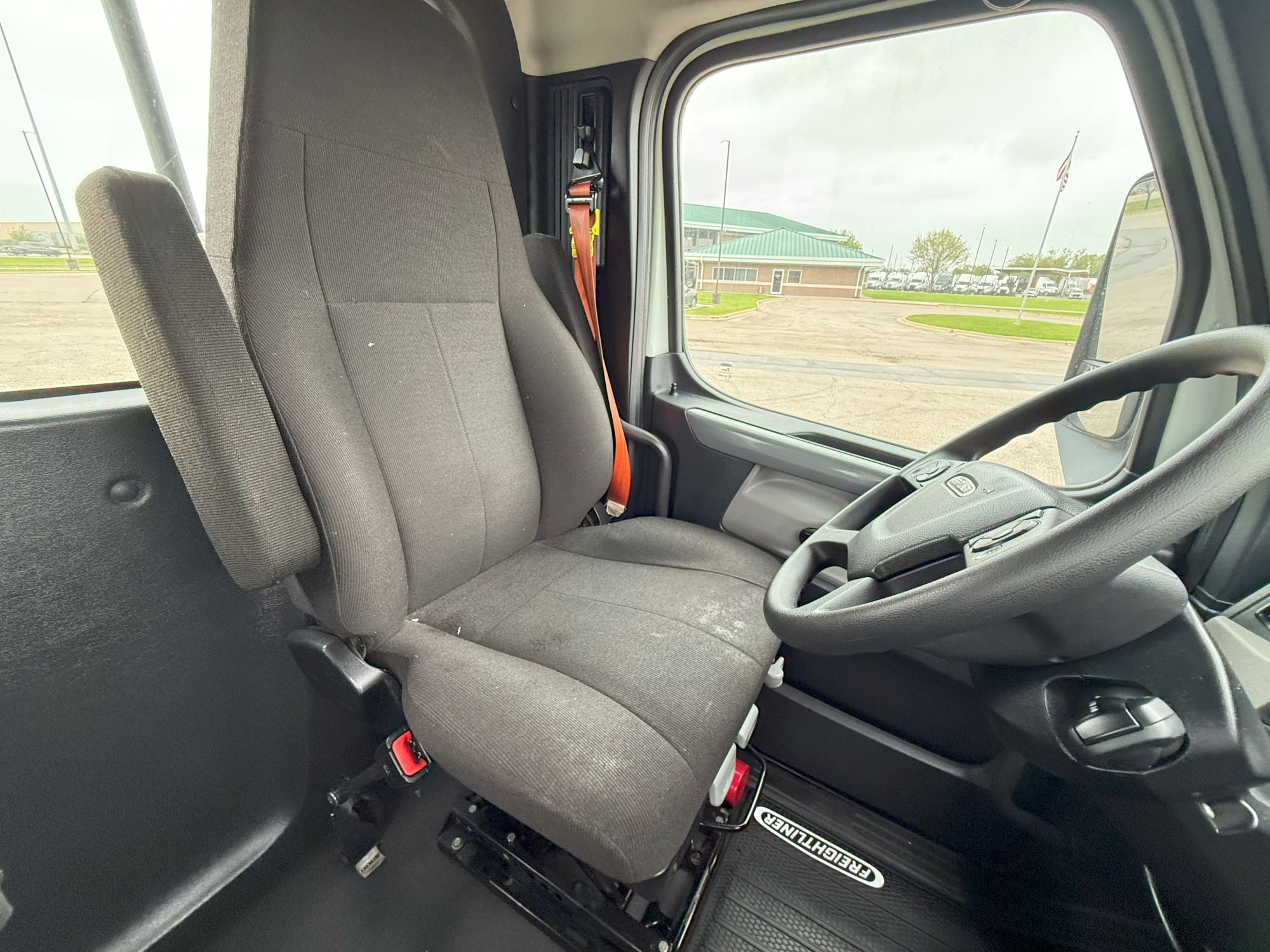 Inventory – SelecTrucks of Houston